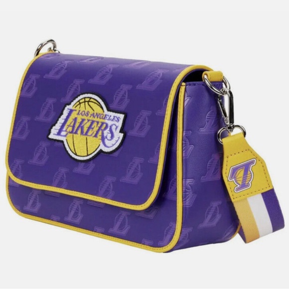 Loungefly | Bags | Loungefly X Nba Los Angeles Lakers Logo Crossbody ...
